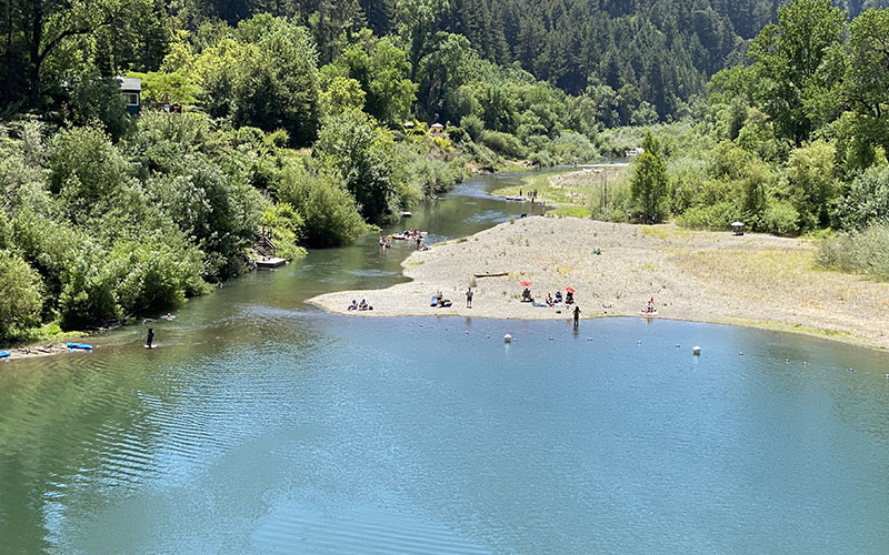 Rates and Reservations – RIVER BEND